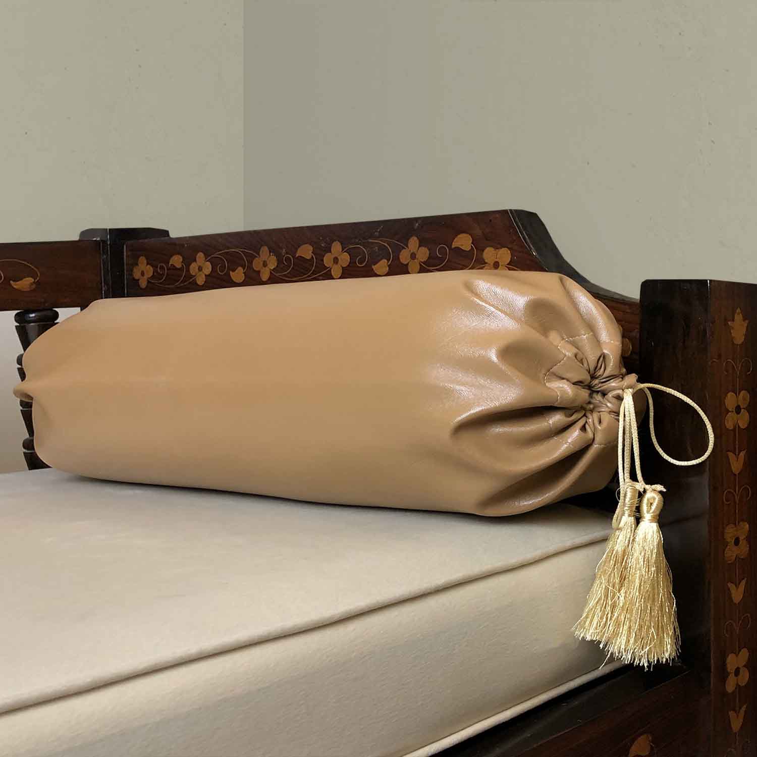 Leather Round Pillow | Trendy Home Pakistan